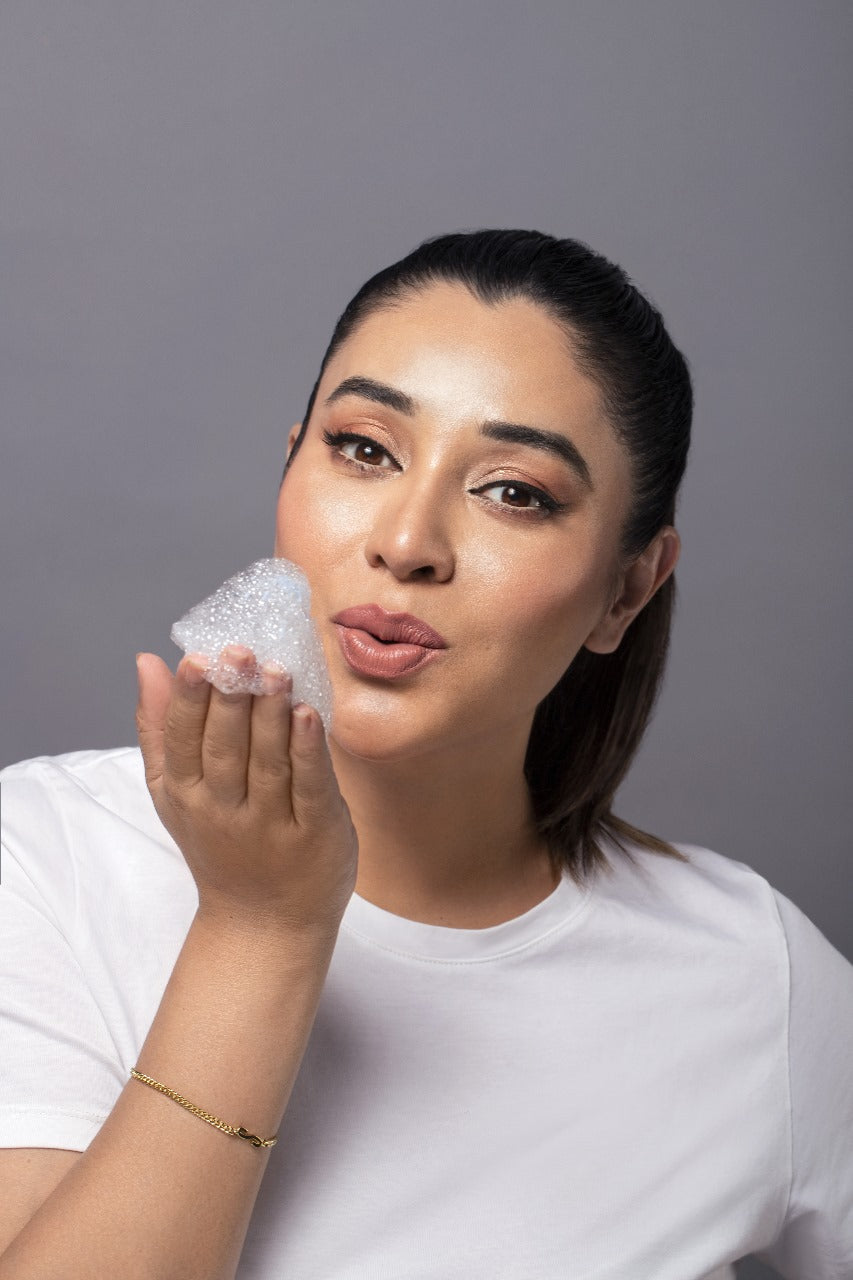 Hyaluronic Acid Serums: The Universal Elixir for Every Skin Type ...